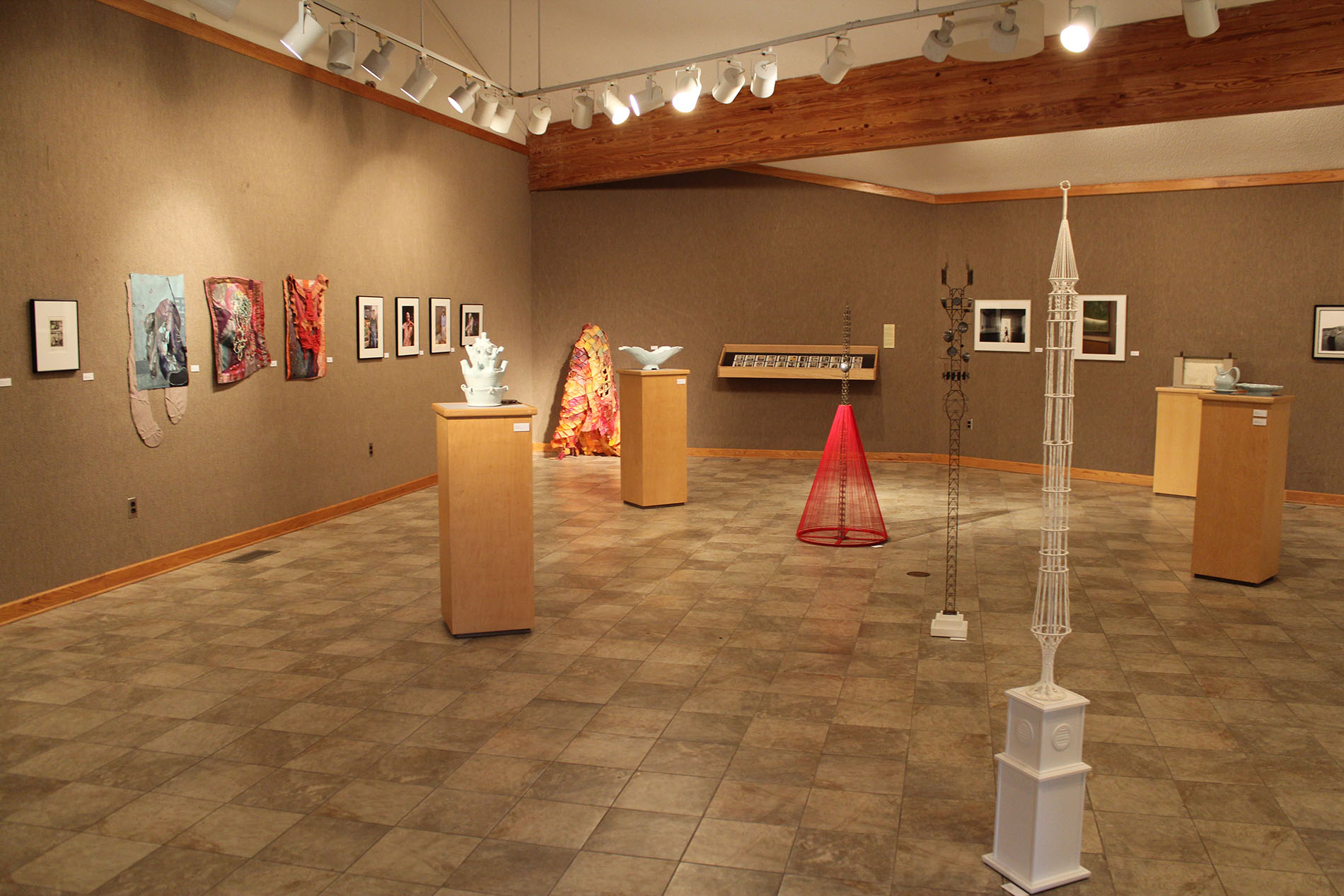 Holden Gallery - Art - Warren Wilson College Holden Gallery - Art - Warren Wilson College